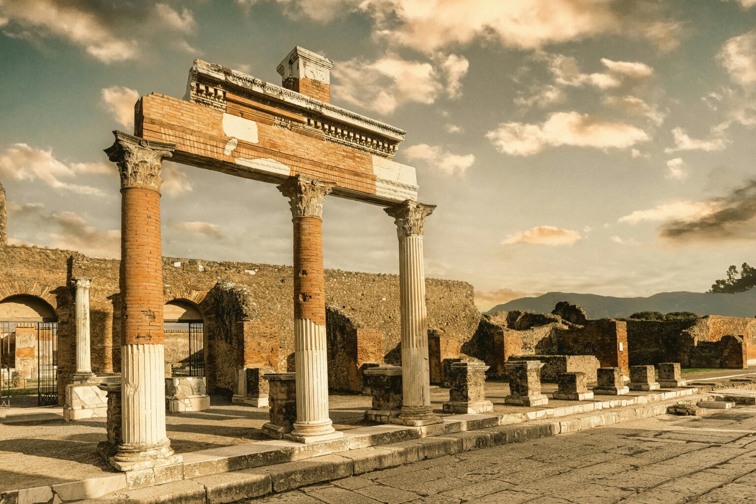 Exploring Ancient Ruins: Your Ultimate Guide to Archaeological